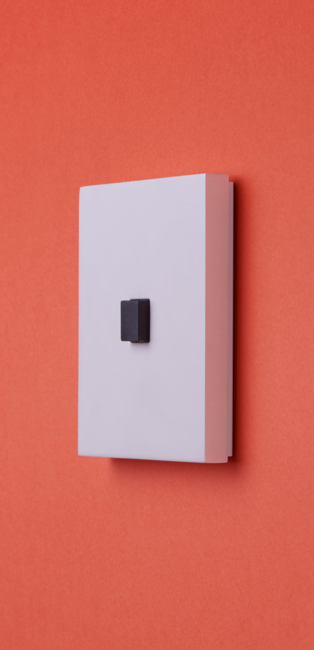 PLH ® Italia - 意大利设计的面板和开关